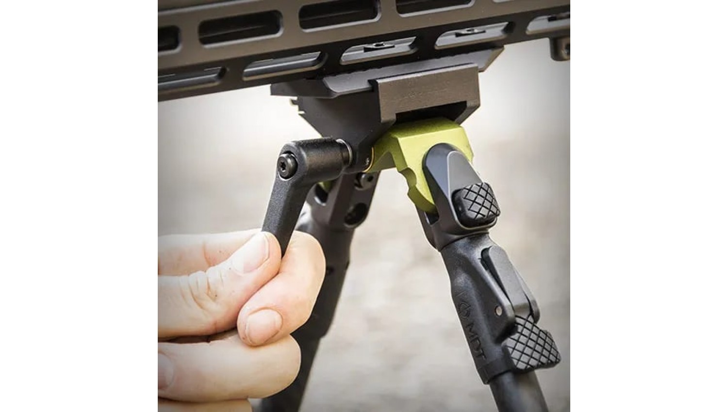 MDT GRND-POD RRS Dovetail Black Bipod