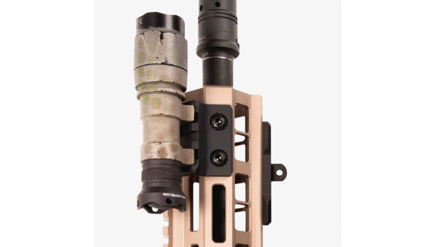 Magpul M-LOK Offset Light/Optic Mount - Black