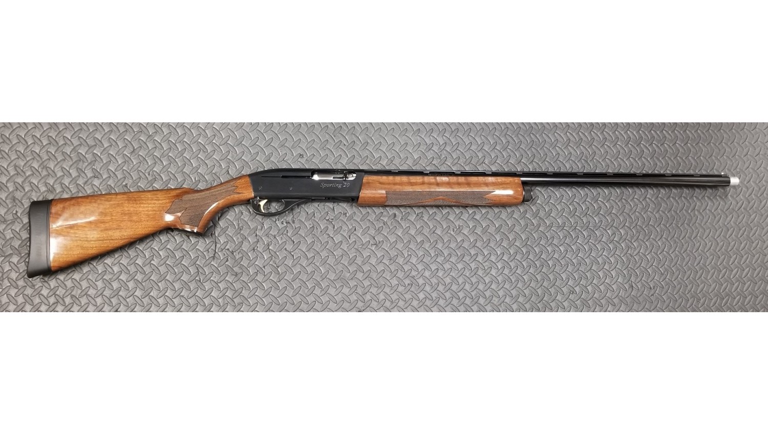 Remington 1100 Sporting 20 Gauge 2.75" 28" Barrel Semi Auto Shotgun